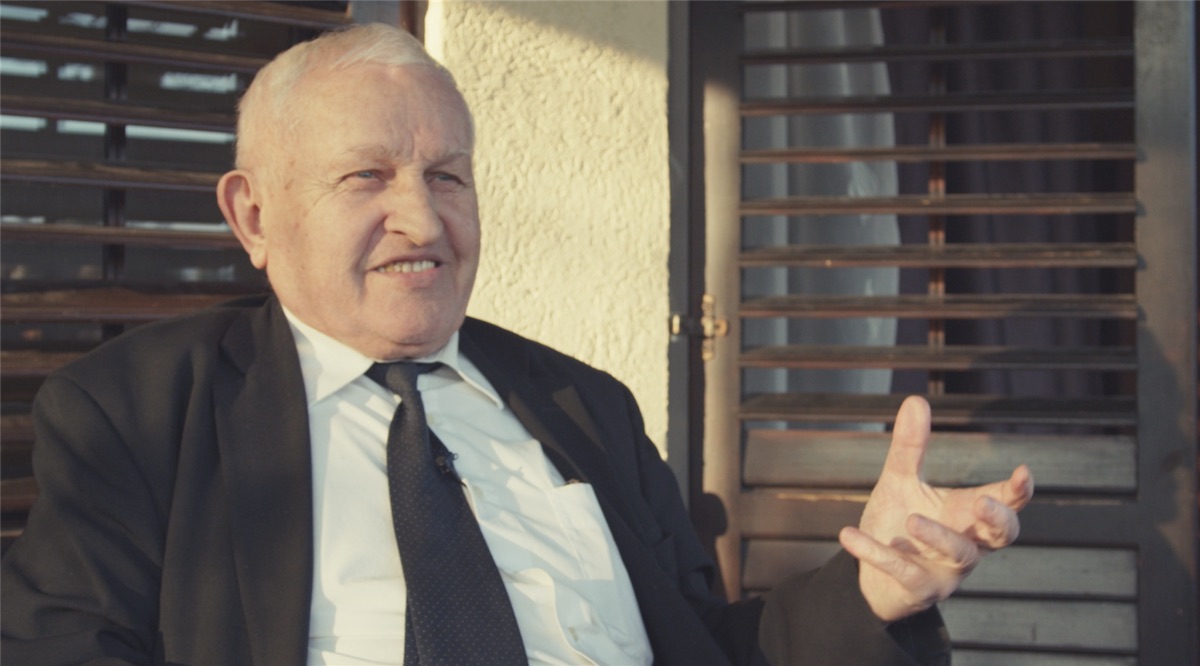 Discipleship Explored Stories: Meet Simo | The Good Book Blog